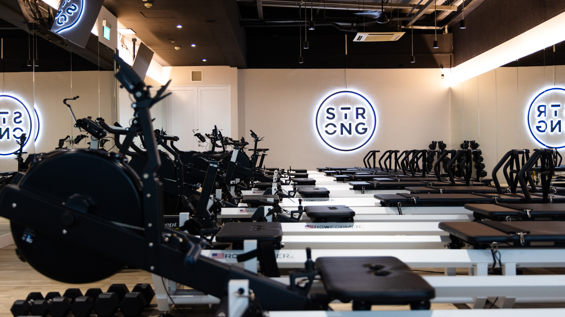 STRONG Pilates - Islington